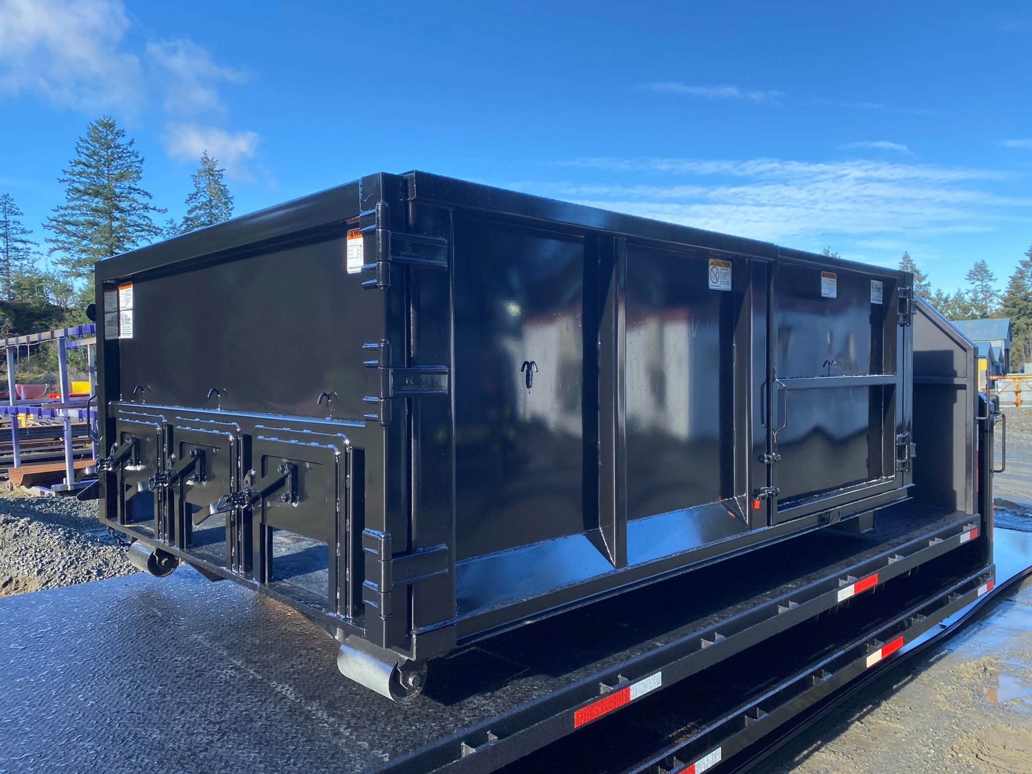 SCS Manufacturing Inc. | Industrial Container Manufacturing